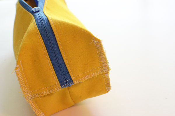 Boxy Pencil Pouch Sewing Tutorial